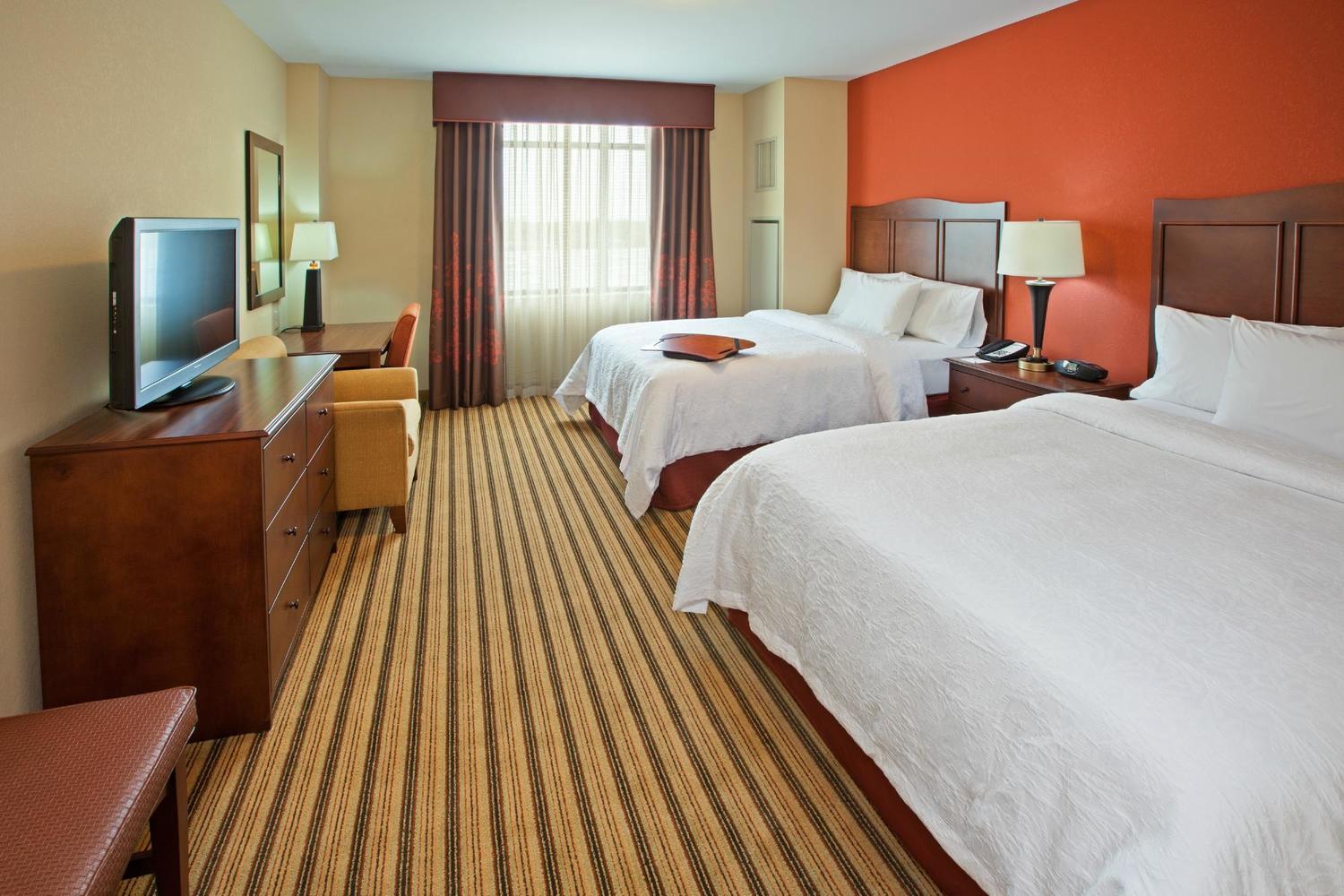 Hampton Inn & Suites Chicago/Mt. Prospect, Mount Prospect, IL Jobs ...