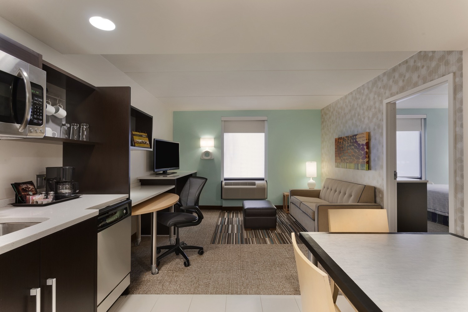 Home2 Suites by Hilton Philadelphia - Convention Center, Philadelphia ...